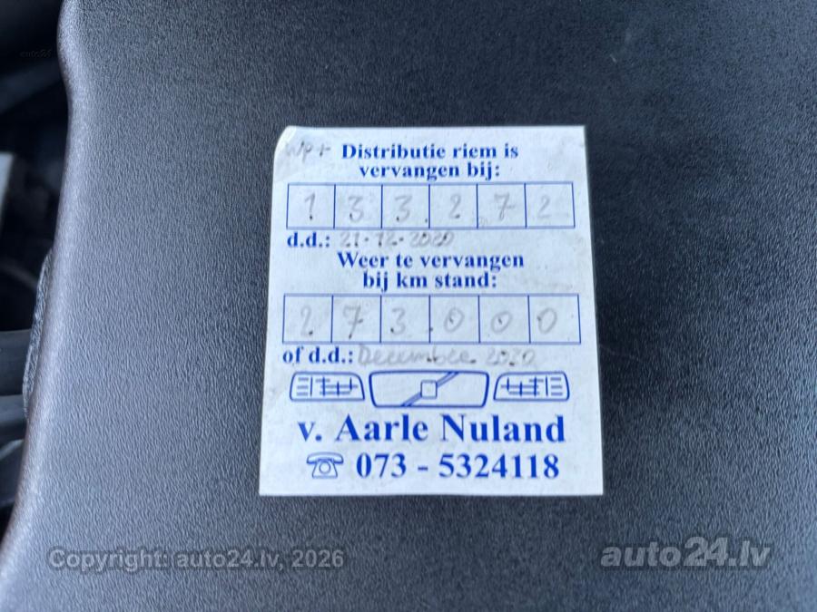 Grey Volvo V40 2015 in Paide, with an engine capacity of 1.60 L and mileage of 201 thousand km for 7990 €, photo 25 on AUTOMOTO.COM.LV