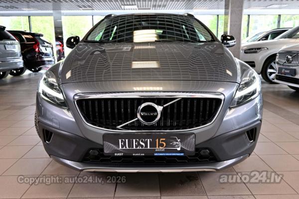 Grey Volvo V40 2016 in Tallinn, with an engine capacity of 2.00 L and mileage of 123 thousand km for 15900 €, photo 5 on AUTOMOTO.COM.LV