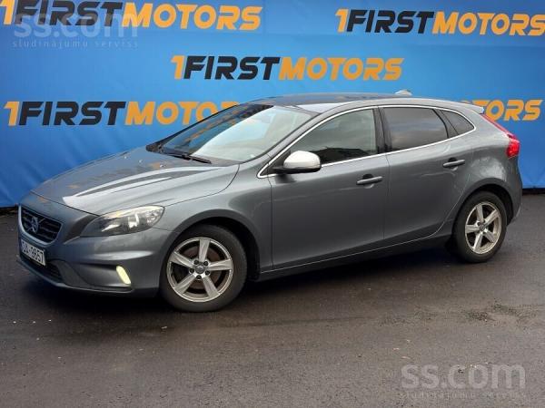 Grey Volvo V40 2016 in Riga, with an engine capacity of 2.00 L and mileage of 222 thousand km for 6950 €, photo 1 on AUTOMOTO.COM.LV