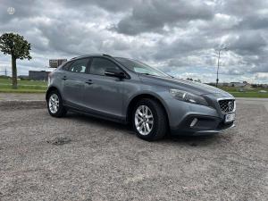 Grey Volvo V40 2016 in Kaunas, with an engine capacity of 2.00 L and mileage of 293 thousand km for 5700 €, photo 6 on AUTOMOTO.COM.LV