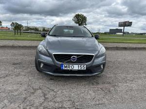 Grey Volvo V40 2016 in Kaunas, with an engine capacity of 2.00 L and mileage of 293 thousand km for 5700 €, photo 7 on AUTOMOTO.COM.LV