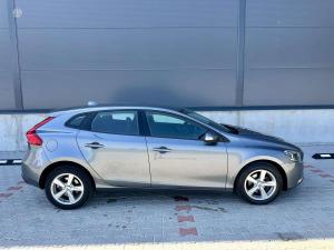 Pelēks Volvo V40 2016 Šauļi, ar dzinēja tilpumu 1.97 L un nobraukumu 218 tūkst. km par 5950 €, foto 7 vietnē AUTOMOTO.COM.LV