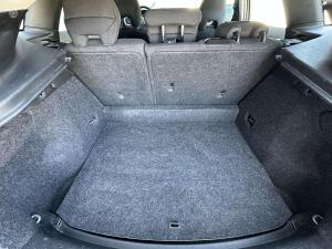 Pelēks Volvo V40 2016 Šauļi, ar dzinēja tilpumu 1.97 L un nobraukumu 218 tūkst. km par 5950 €, foto 16 vietnē AUTOMOTO.COM.LV