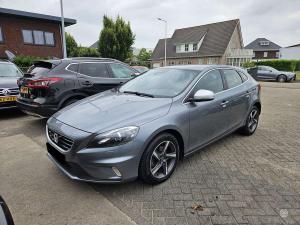 Grey Volvo V40 2016 in Kaunas, with an engine capacity of 2.00 L and mileage of 300 thousand km for 7250 €, photo  on AUTOMOTO.COM.LV