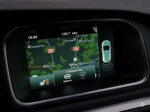 Grey Volvo V40 2016 in Kaunas, with an engine capacity of 2.00 L and mileage of 300 thousand km for 7250 €, photo 11 on AUTOMOTO.COM.LV