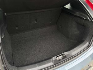 Grey Volvo V40 2016 in Kaunas, with an engine capacity of 1.97 L and mileage of 232 thousand km for 6150 €, photo 22 on AUTOMOTO.COM.LV