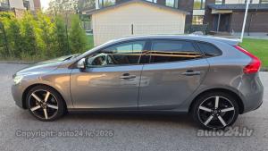 Pelēks Volvo V40 2016 Tallina, ar dzinēja tilpumu 2.00 L un nobraukumu 145 tūkst. km par 9990 €, foto 7 vietnē AUTOMOTO.COM.LV