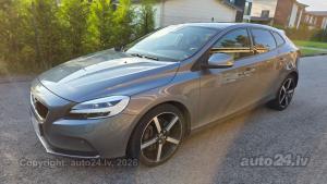 Pelēks Volvo V40 2016 Tallina, ar dzinēja tilpumu 2.00 L un nobraukumu 145 tūkst. km par 9990 €, foto 15 vietnē AUTOMOTO.COM.LV