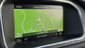 Pelēks Volvo V40 2016 Tallina, ar dzinēja tilpumu 2.00 L un nobraukumu 145 tūkst. km par 9990 €, foto 23 vietnē AUTOMOTO.COM.LV