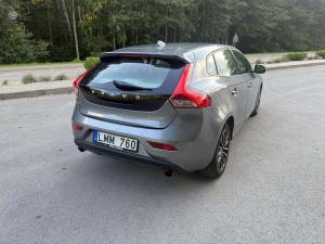 Grey Volvo V40 2016 in Palanga, with an engine capacity of 1.97 L and mileage of 302 thousand km for 9500 €, photo 12 on AUTOMOTO.COM.LV
