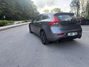 Grey Volvo V40 2016 in Palanga, with an engine capacity of 1.97 L and mileage of 302 thousand km for 9500 €, photo 15 on AUTOMOTO.COM.LV