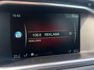 Grey Volvo V40 2016 in Kaunas, with an engine capacity of 2.00 L and mileage of 294 thousand km for 6999 €, photo 18 on AUTOMOTO.COM.LV