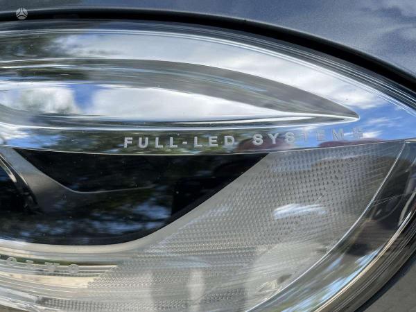 Grey Volvo V40 2016 in Kaisiadorys, with an engine capacity of 2.00 L and mileage of 256 thousand km for 6850 €, photo 11 on AUTOMOTO.COM.LV