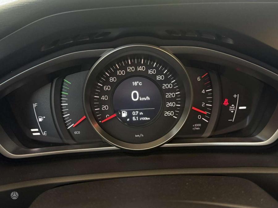 Серый Вольво В40 2016 в Таураге, объемом двигателя 1.97 л и пробегом 232 тыс. км за 5700 €, фото 20 на AUTOMOTO.COM.LV