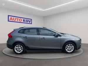 Pelēks Volvo V40 2016 Kauņa, ar dzinēja tilpumu 2.00 L un nobraukumu 294 tūkst. km par 6999 €, foto 7 vietnē AUTOMOTO.COM.LV