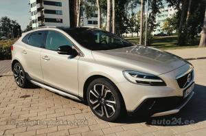 Grey Volvo V40 2017 in Parnu, with an engine capacity of 2.00 L and mileage of 82 thousand km for 16900 €, photo 2 on AUTOMOTO.COM.LV