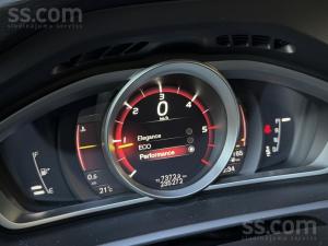 Серый Вольво В40 2017 в Елгава, объемом двигателя 2.00 л и пробегом 235 тыс. км за 10800 €, фото 23 на AUTOMOTO.COM.LV