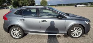 Pelēks Volvo V40 2017 Jurbarkas, ar dzinēja tilpumu 2.00 L un nobraukumu 268 tūkst. km par 7300 €, foto 4 vietnē AUTOMOTO.COM.LV
