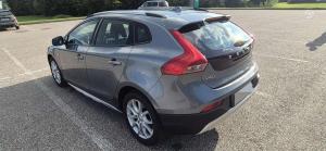 Pelēks Volvo V40 2017 Jurbarkas, ar dzinēja tilpumu 2.00 L un nobraukumu 268 tūkst. km par 7300 €, foto 7 vietnē AUTOMOTO.COM.LV
