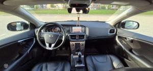 Pelēks Volvo V40 2017 Jurbarkas, ar dzinēja tilpumu 2.00 L un nobraukumu 268 tūkst. km par 7300 €, foto 15 vietnē AUTOMOTO.COM.LV