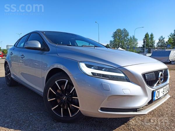 Volvo V40 2017 Daugavpils vietnē Pelēks Volvo V40 2017 Daugavpils, ar dzinēja tilpumu 2.00 L un nobraukumu 0 tūkst. km par 10900 €, foto 3 vietnē AUTOMOTO.COM.LV