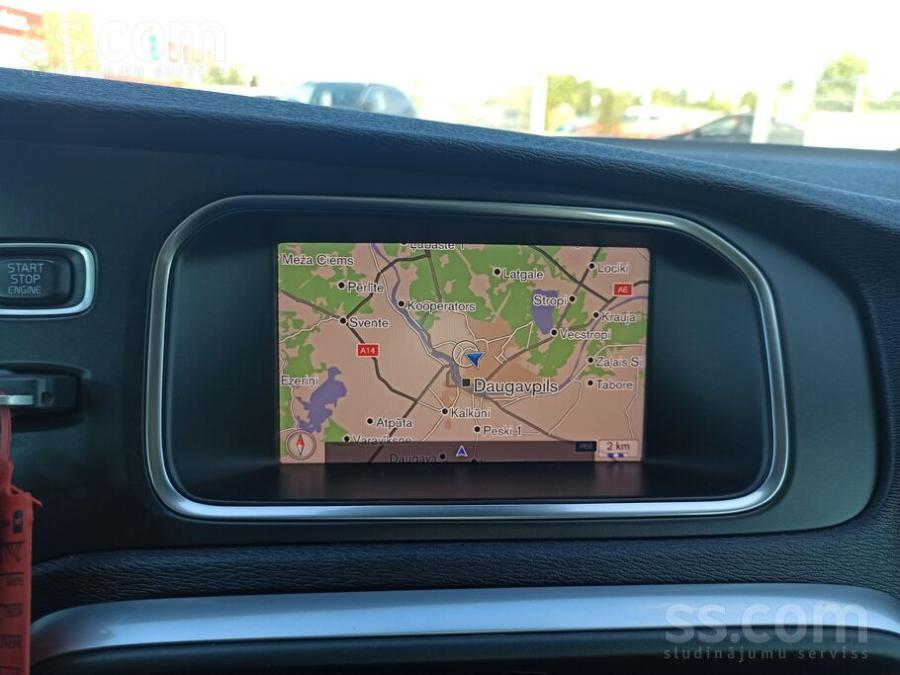 Серый Вольво В40 2017 в Даугавпилс, объемом двигателя 2.00 л и пробегом 0 тыс. км за 10900 €, фото 28 на AUTOMOTO.COM.LV