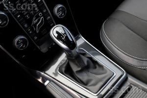 Pelēks Volvo V40 2017 Tukums, ar dzinēja tilpumu 2.00 L un nobraukumu 223 tūkst. km par 10200 €, foto 16 vietnē AUTOMOTO.COM.LV