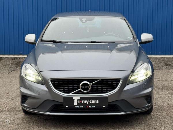 Grey Volvo V40 2018 in Kaunas, with an engine capacity of 1.97 L and mileage of 208 thousand km for 12500 €, photo 3 on AUTOMOTO.COM.LV