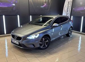 Pelēks Volvo V40 2018 Viļņa, ar dzinēja tilpumu 2.00 L un nobraukumu 199 tūkst. km par 12250 €, foto  vietnē AUTOMOTO.COM.LV