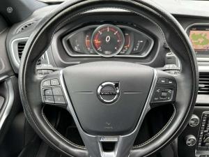Pelēks Volvo V40 2018 Viļņa, ar dzinēja tilpumu 2.00 L un nobraukumu 199 tūkst. km par 12250 €, foto 7 vietnē AUTOMOTO.COM.LV