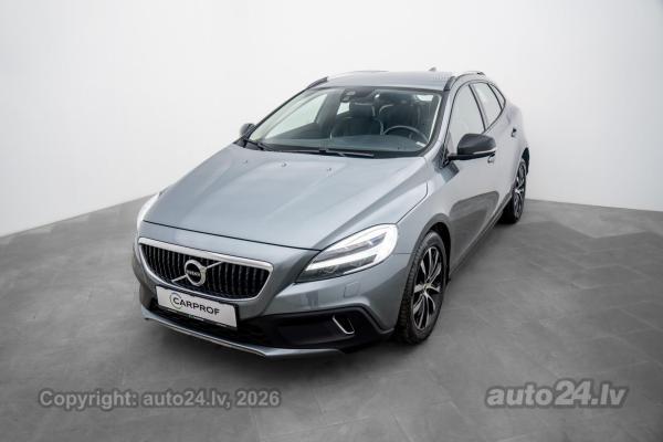 Grey Volvo V40 2018 in Tallinn, with an engine capacity of 2.00 L and mileage of 218 thousand km for 11999 €, photo 1 on AUTOMOTO.COM.LV