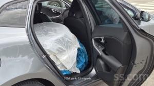 Pelēks Volvo V40 2018 Jūrmala, ar dzinēja tilpumu 2.00 L un nobraukumu 136 tūkst. km par 8000 €, foto 8 vietnē AUTOMOTO.COM.LV