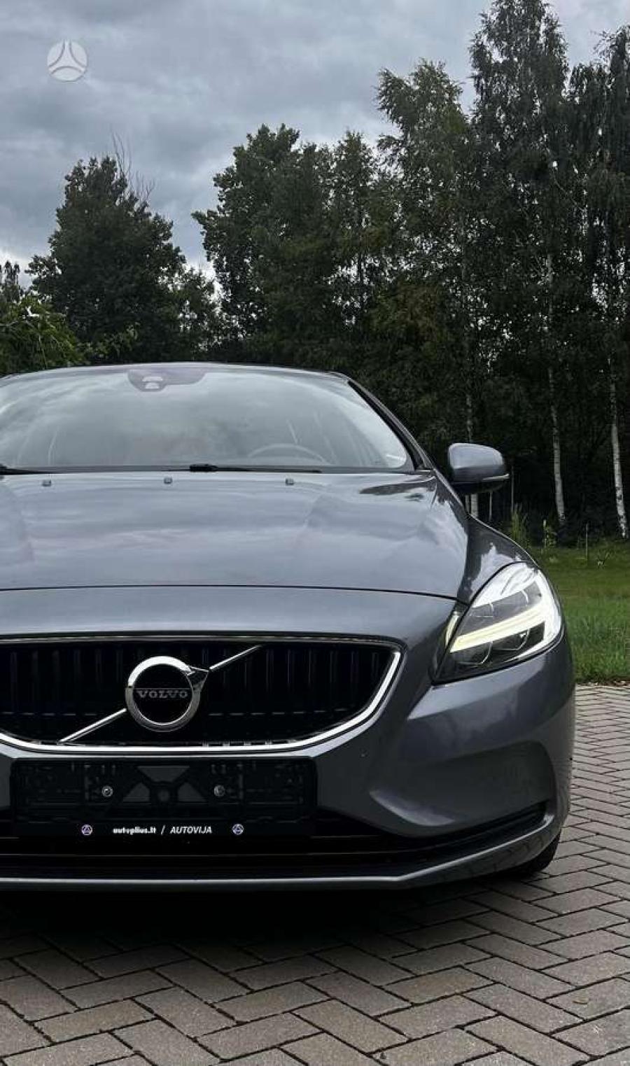 Pelēks Volvo V40 2018 Utena, ar dzinēja tilpumu 1.50 L un nobraukumu 291 tūkst. km par 7950 €, foto 11 vietnē AUTOMOTO.COM.LV