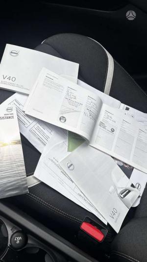 Pelēks Volvo V40 2018 Utena, ar dzinēja tilpumu 1.50 L un nobraukumu 291 tūkst. km par 7950 €, foto 30 vietnē AUTOMOTO.COM.LV