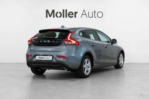 Pelēks Volvo V40 2018 Viļņa, ar dzinēja tilpumu 2.00 L un nobraukumu 146 tūkst. km par 9900 €, foto 4 vietnē AUTOMOTO.COM.LV