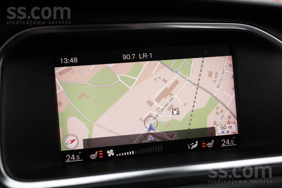 Серый Вольво В40 2019 в Елгава, объемом двигателя 2.00 л и пробегом 0 тыс. км за 9000 €, фото 26 на AUTOMOTO.COM.LV