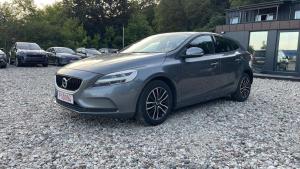 Pelēks Volvo V40 2019 Kauņa, ar dzinēja tilpumu 1.97 L un nobraukumu 140 tūkst. km par 8950 €, foto 8 vietnē AUTOMOTO.COM.LV