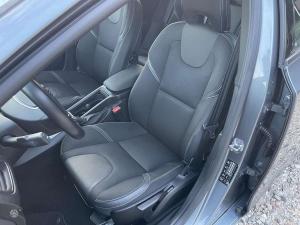 Pelēks Volvo V40 2019 Kauņa, ar dzinēja tilpumu 1.97 L un nobraukumu 140 tūkst. km par 8950 €, foto 10 vietnē AUTOMOTO.COM.LV