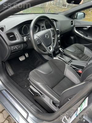 Pelēks Volvo V40 2019 Rīga, ar dzinēja tilpumu 2.00 L un nobraukumu 245 tūkst. km par 14850 €, foto 19 vietnē AUTOMOTO.COM.LV