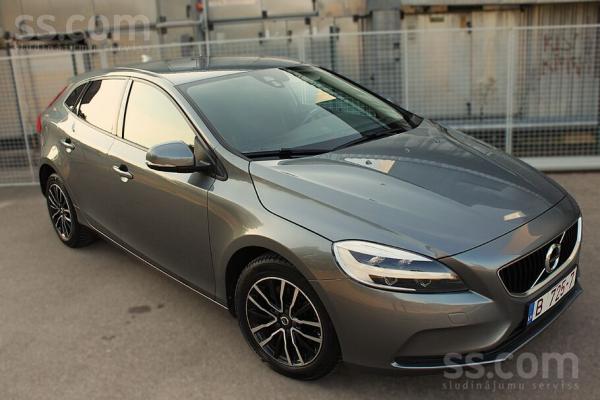 Pelēks Volvo V40 2019 Rīga, ar dzinēja tilpumu 2.00 L un nobraukumu 0 tūkst. km par 14790 €, foto 5 vietnē AUTOMOTO.COM.LV