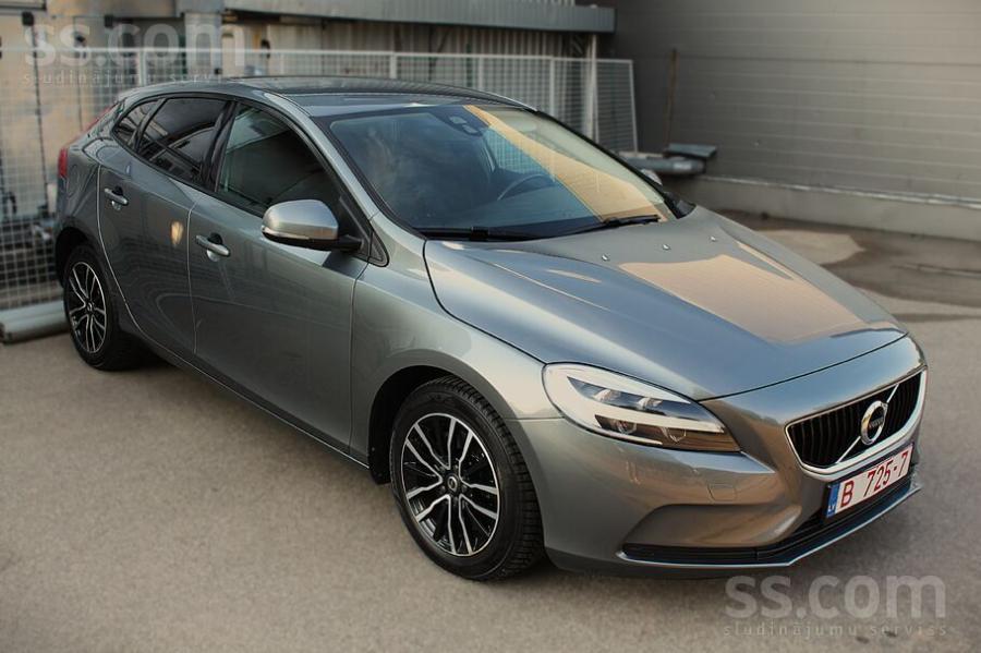 Grey Volvo V40 2019 in Riga, with an engine capacity of 2.00 L and mileage of 0 thousand km for 14790 €, photo 9 on AUTOMOTO.COM.LV