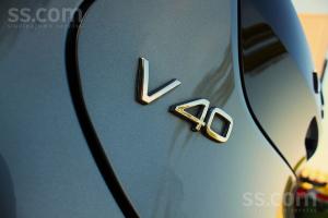 Grey Volvo V40 2019 in Riga, with an engine capacity of 2.00 L and mileage of 0 thousand km for 14790 €, photo 11 on AUTOMOTO.COM.LV