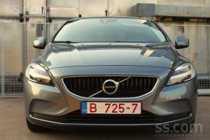 Grey Volvo V40 2019 in Riga, with an engine capacity of 2.00 L and mileage of 0 thousand km for 14790 €, photo 14 on AUTOMOTO.COM.LV