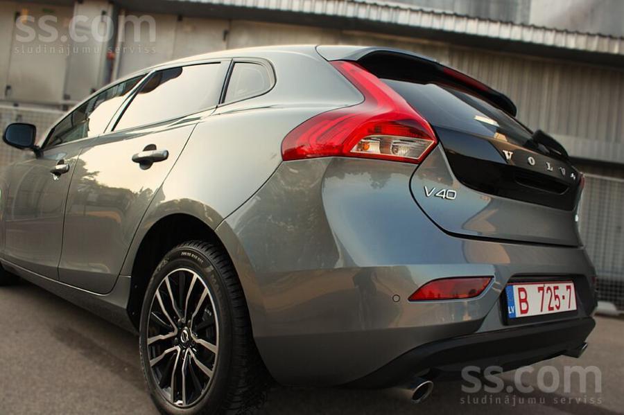 Grey Volvo V40 2019 in Riga, with an engine capacity of 2.00 L and mileage of 0 thousand km for 14790 €, photo 16 on AUTOMOTO.COM.LV