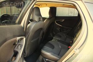 Grey Volvo V40 2019 in Riga, with an engine capacity of 2.00 L and mileage of 0 thousand km for 14790 €, photo 20 on AUTOMOTO.COM.LV