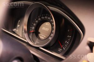 Grey Volvo V40 2019 in Riga, with an engine capacity of 2.00 L and mileage of 0 thousand km for 14790 €, photo 21 on AUTOMOTO.COM.LV