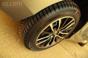 Grey Volvo V40 2019 in Riga, with an engine capacity of 2.00 L and mileage of 0 thousand km for 14790 €, photo 34 on AUTOMOTO.COM.LV