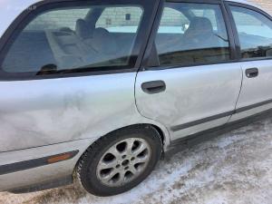 Pelēks Volvo V40 1999 Kėdainiai, ar dzinēja tilpumu 2.00 L un nobraukumu 198 tūkst. km par 650 €, foto 13 vietnē AUTOMOTO.COM.LV
