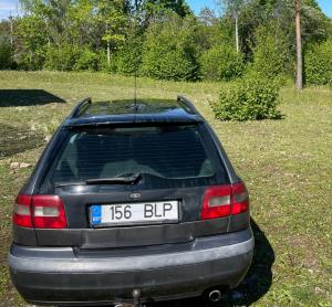 Grey Volvo V40 2001 in Kuressaare, with an engine capacity of 0.00 L and mileage of 185 thousand km for 1600 €, photo 18 on AUTOMOTO.COM.LV