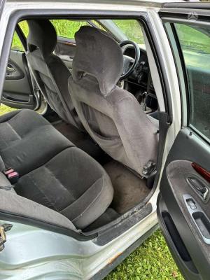 Pelēks Volvo V40 2001 Rokiškis, ar dzinēja tilpumu 1.87 L un nobraukumu 343 tūkst. km par 400 €, foto 8 vietnē AUTOMOTO.COM.LV